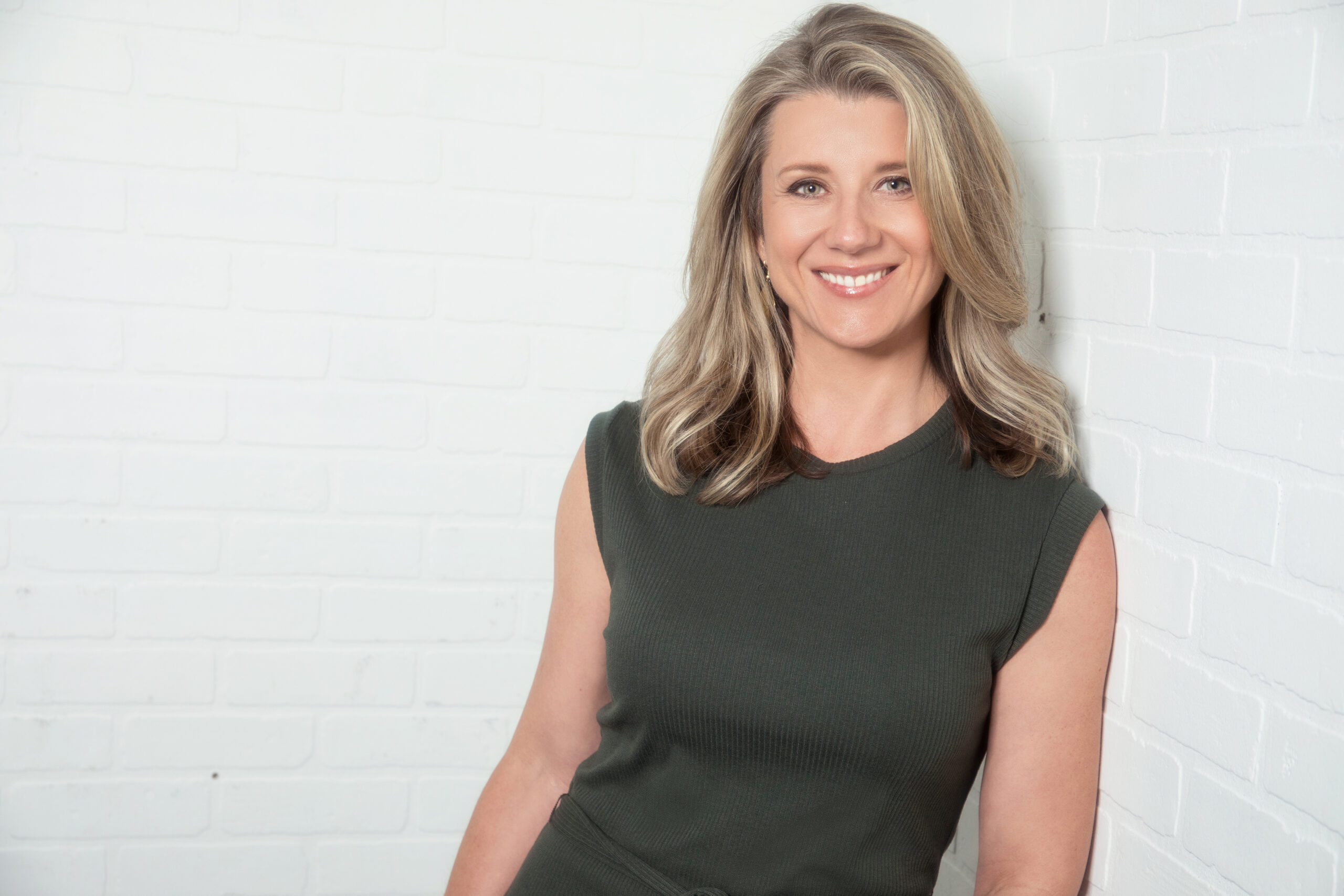 Laura Sullivan's WomanUP Award - Atelier Maison & Co.